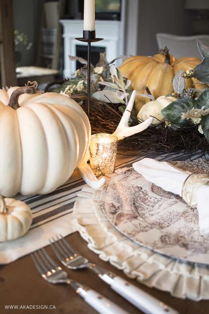 Fall Table Decor & Centerpiece Ideas You Can Steal for Your Fall ...