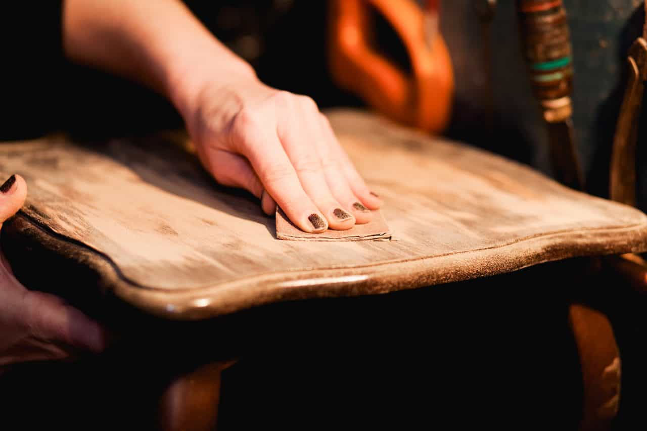 Sandpaper Grits And Their Uses What Do Those Sandpaper Numbers Mean 