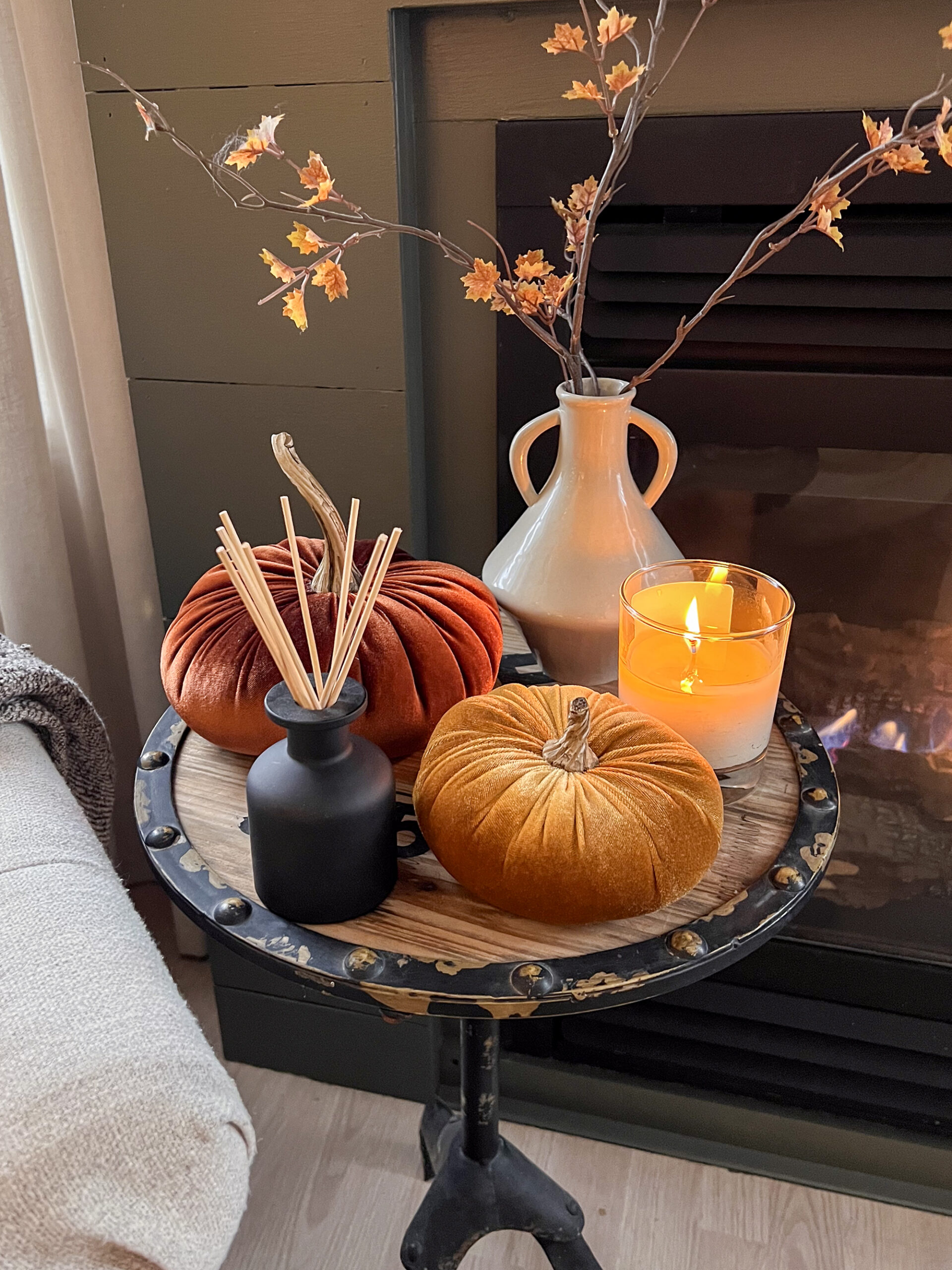 12 of the Best Fall Essential Oil Blends For Your Diffuser