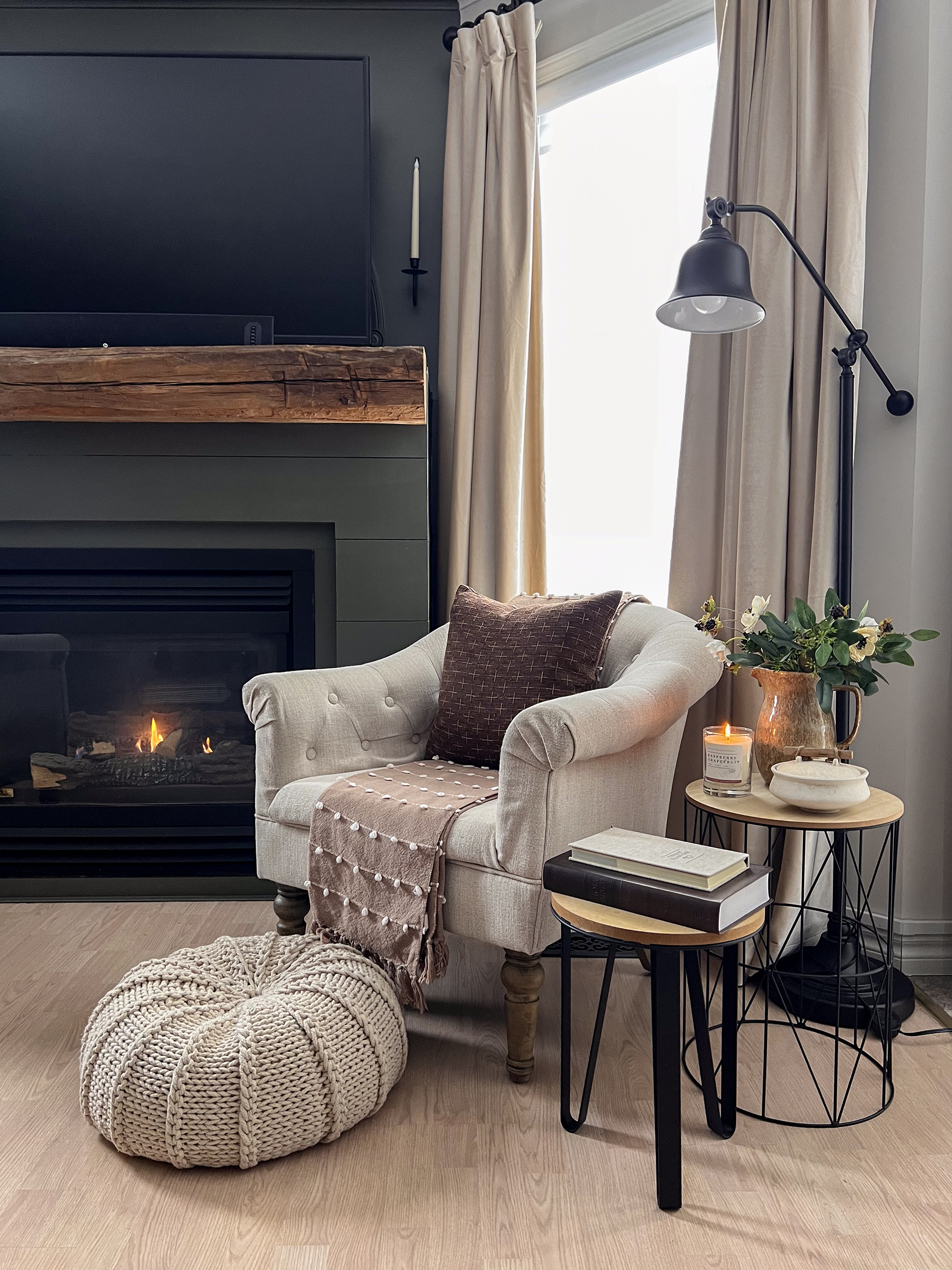 How to Create a Super Cozy Reading Corner (Even in a Small Space)